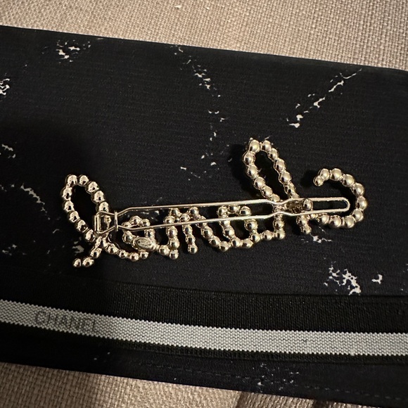 CHANEL | Accessories | Chanel Hair Clip | Poshmark